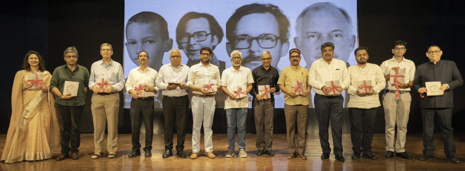 भविष्यवेधी वास्तुरचनाकार, यशस्वी शहर नियोजक असलेल्या ख्रिस्तोफर बेनिंजर ...